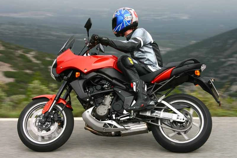7 Crucial Tips for Managing Kawasaki Versys 650 Seat Height - Muse Symphony