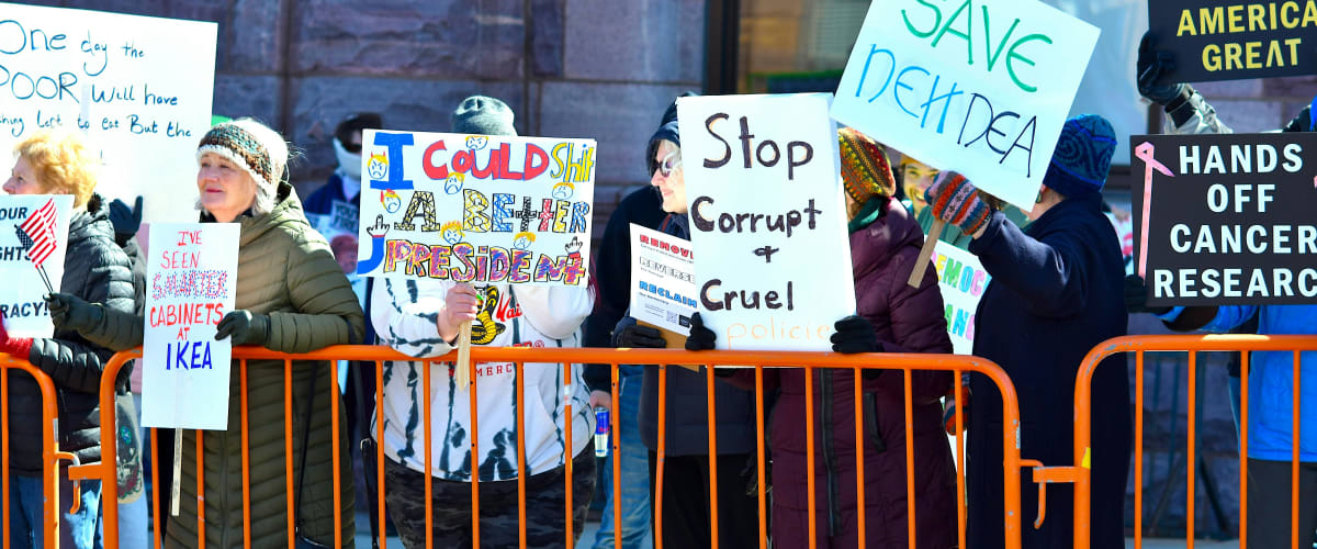 5 Key Movements: Nuclear Weapons Protest Movements 2025 - Muse Symphony