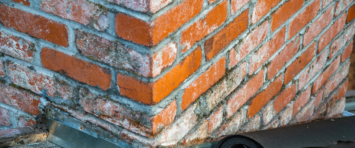 9 Steps to an Easy Fix for Seal Brick Chimney Flashing - Muse Symphony
