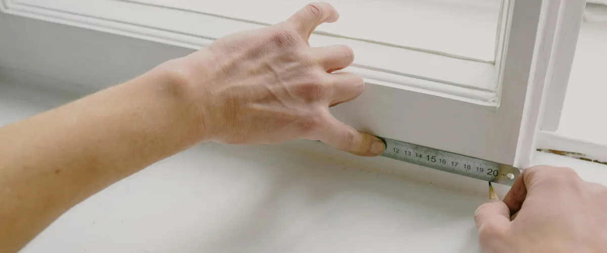9 Steps to a Quick Fix for Repair Aluminum Window Screen Frame - Muse ...
